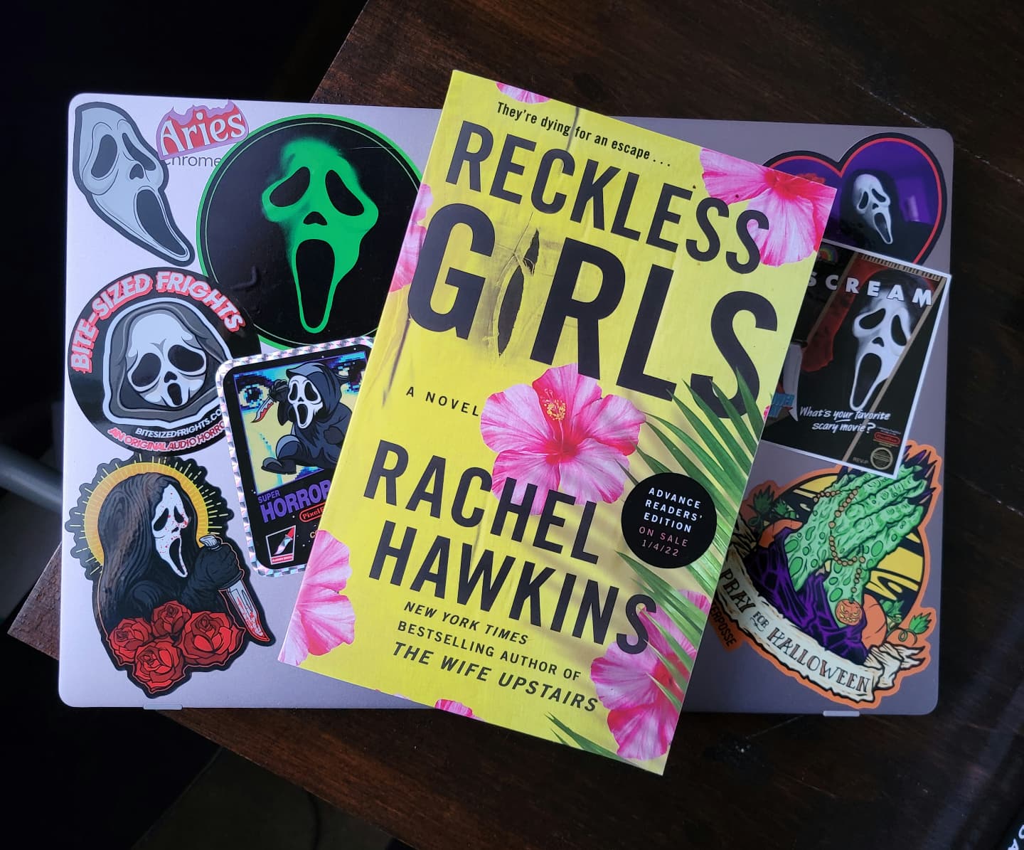 Reckless Girls – Rachel Hawkins – Jessicamap Reviews