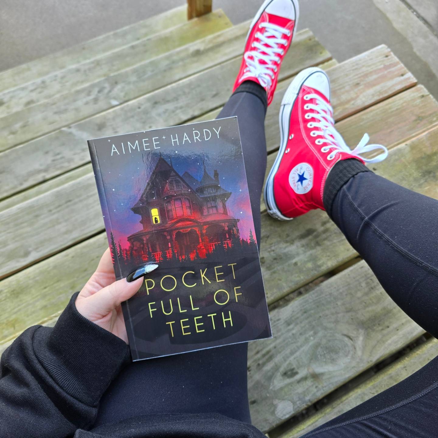 Pocket Full of Teeth – Aimee Hardy – Jessicamap Reviews